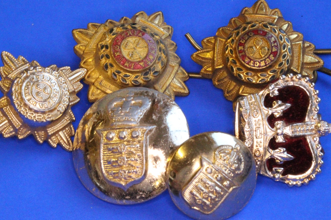 Army Buttons, Pips, and Rank Insignia. [R02/25 29415] - Etsy