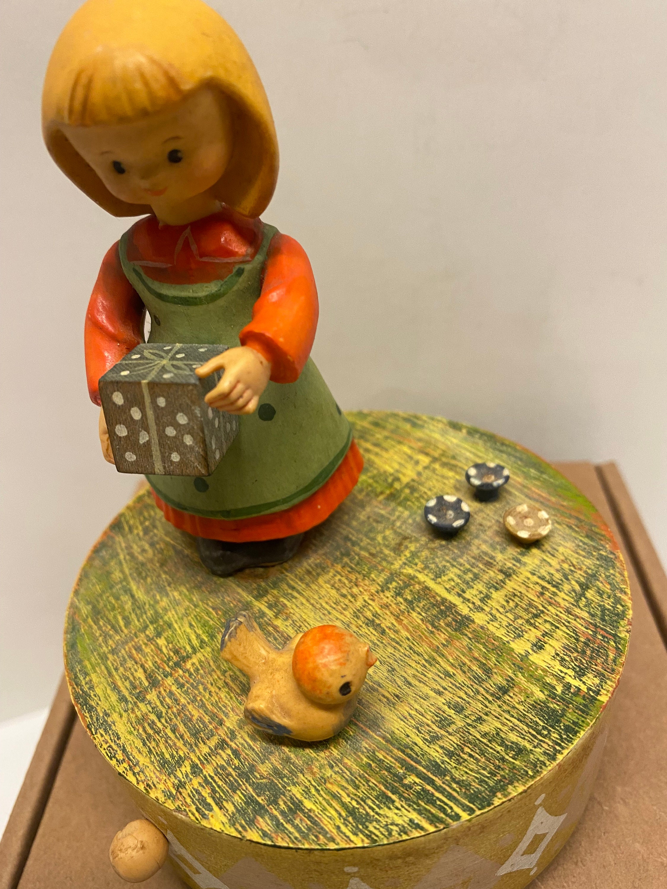 Vintage Anri Music Box, Girl and Bird, Made in Italy, Wooden Hand ...