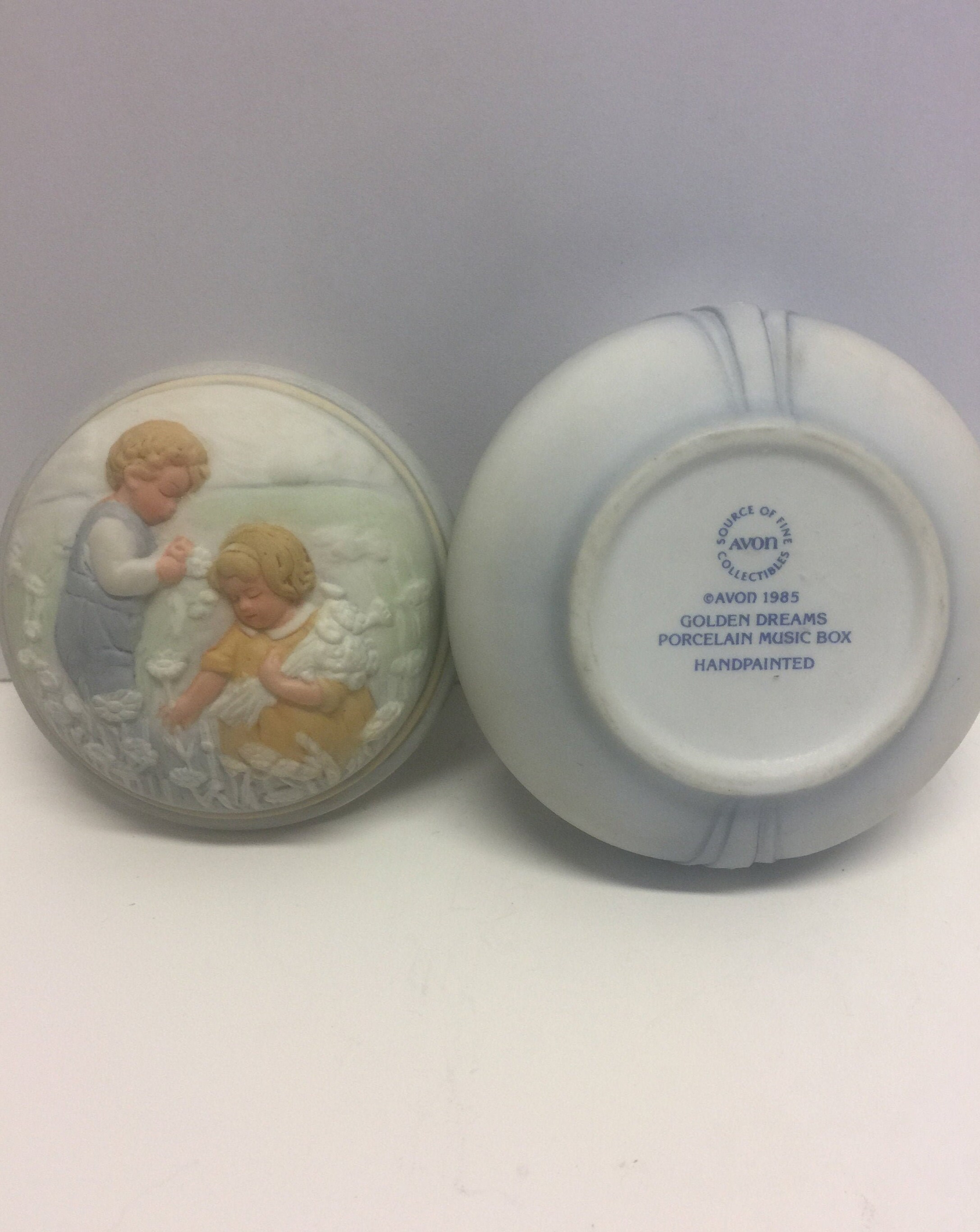 Vintage Avon Music Box Golden Dreams Porcelain Music Box - Etsy