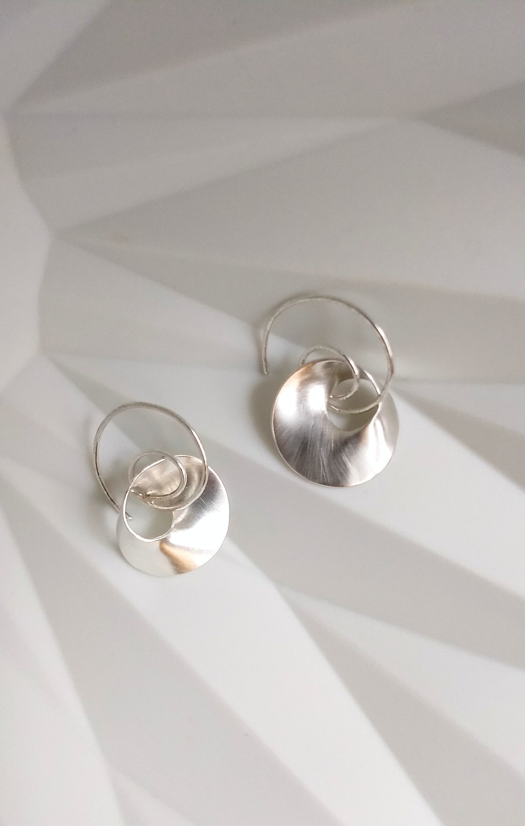 Mobius Earrings, Symbol of Forever Love, Infinity and Unity/ Beautiful ...