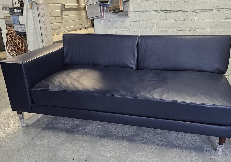 Gambrell Renard Saddle Brown Leather Sofa Chaise Sectional - Etsy Canada