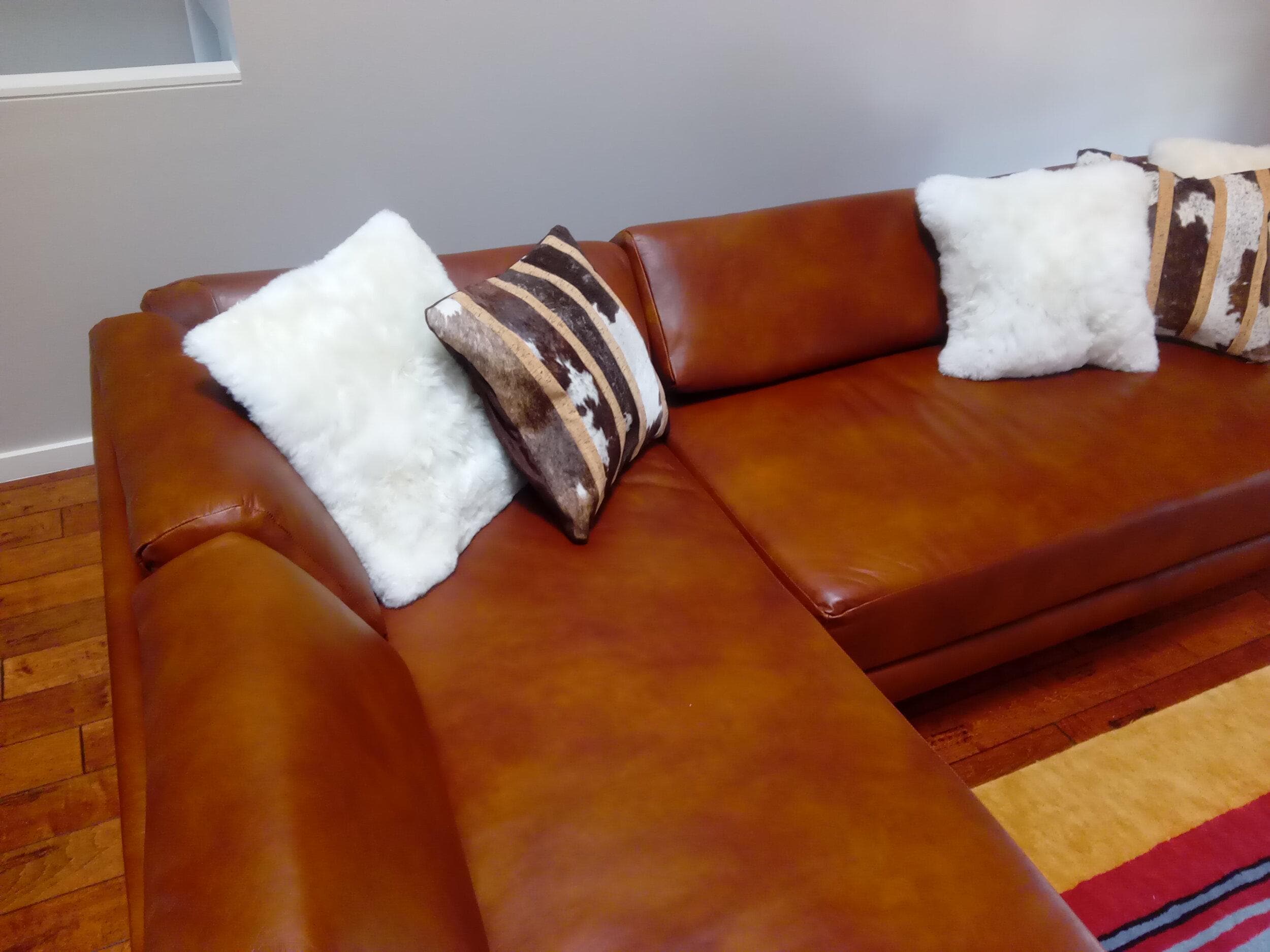 Gambrell Renard Saddle Brown Leather Sofa Chaise Sectional - Etsy Canada