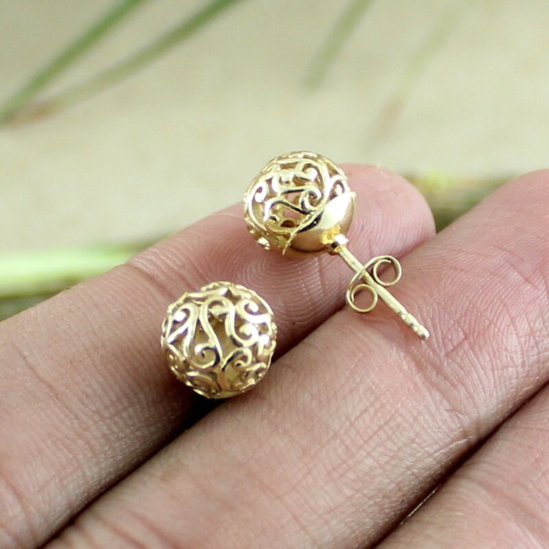 Filigree Ball - Etsy