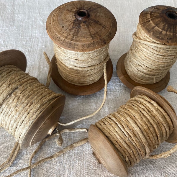 Repurposed Vintage Sewing Bobbins - Etsy
