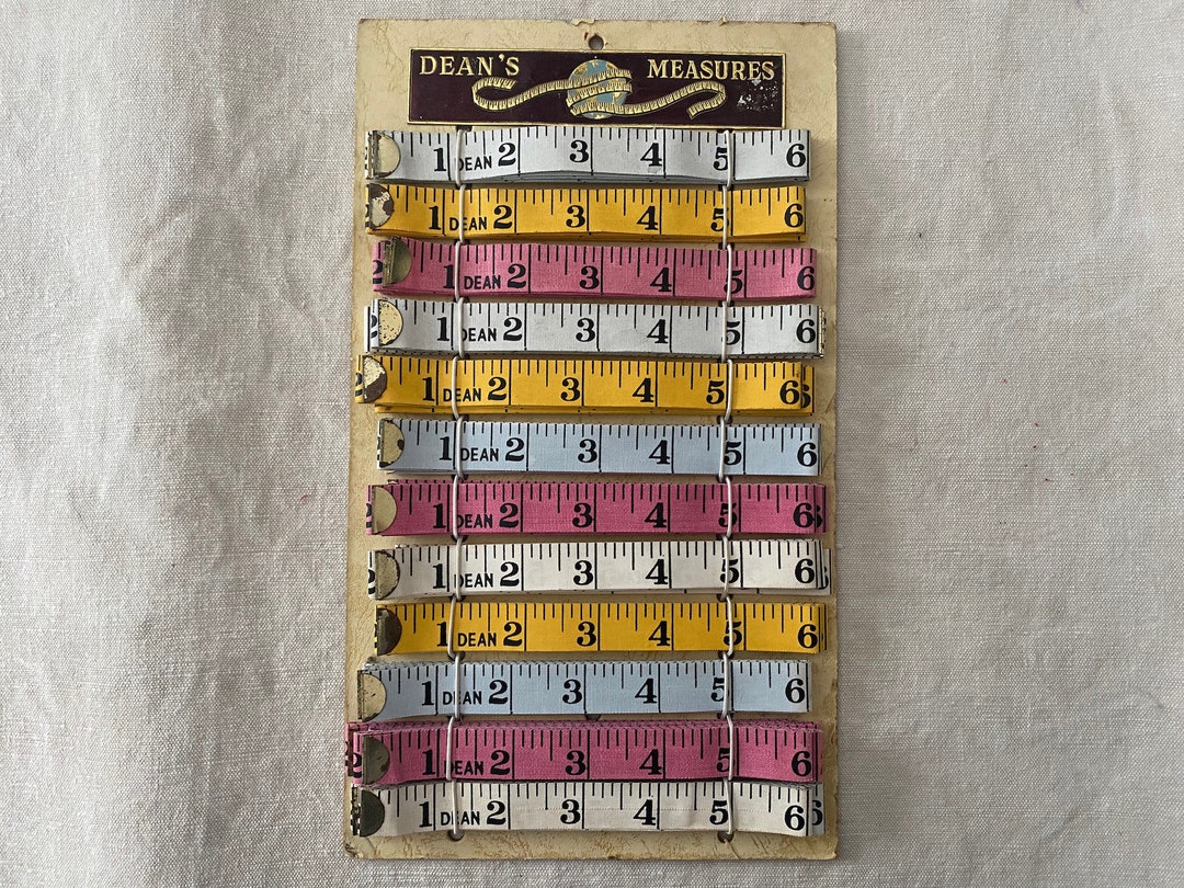 30 Vintage Dean's Tape Measures Shop Display Board With 30 Cloth Brass ...