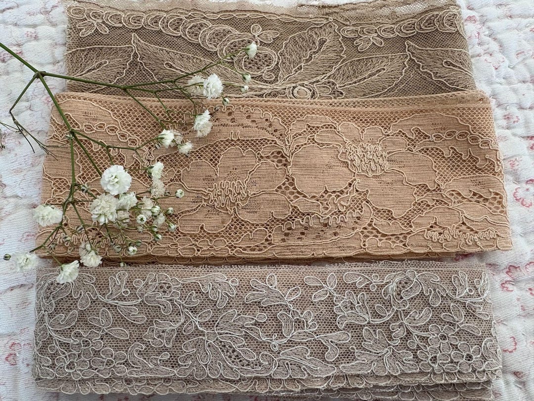 4.4. Metre Lace Bundle With Three Different Pieces of Delicate Vintage ...