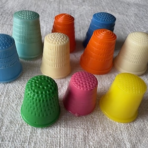 A Collection of 10 Vintage Plastic Thimbles - Etsy