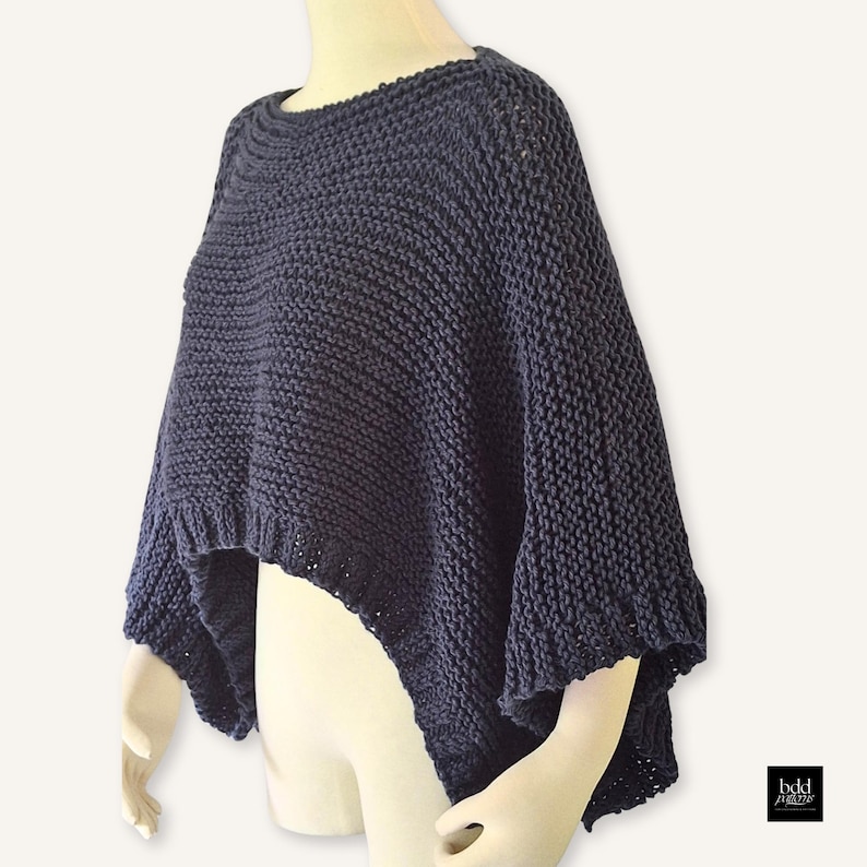 Easy Knitting Pattern With Video Tutorial | One Piece Seamless Poncho ...