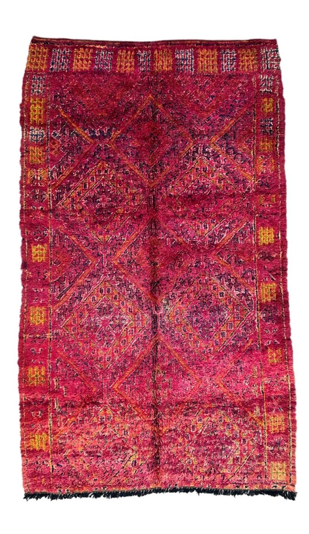 AMARANTH 5'5" X 9'5" - Vintage Moroccan Azilal Beni Mguild Beni Ouarain ...