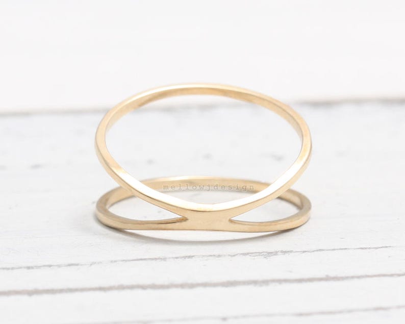Solid Gold Jaw Thin Double Line Band Ring - Etsy