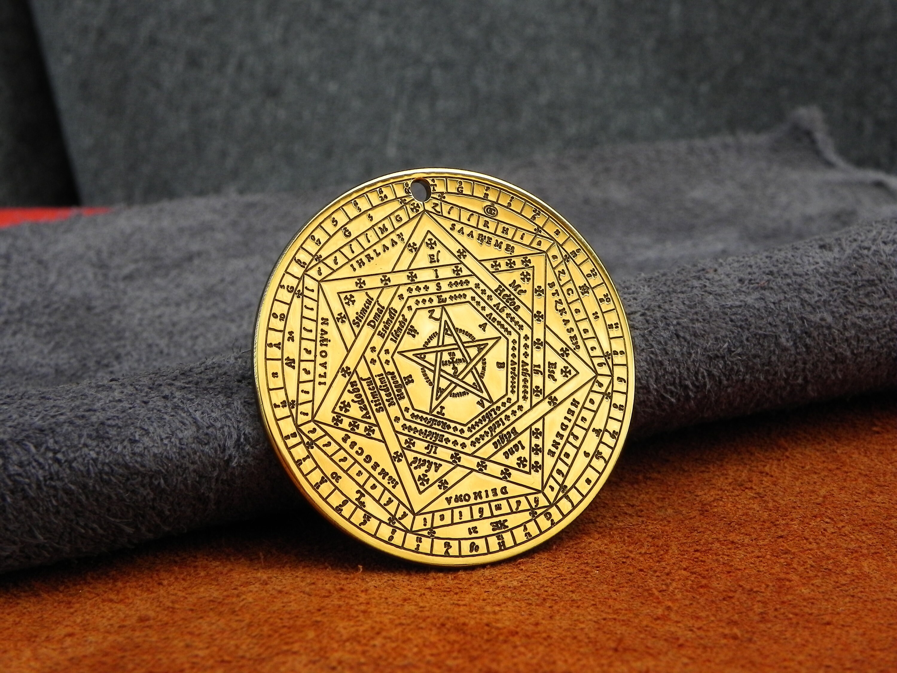 The Seal of the True God The Sigil of Ameth Sigillium Dei | Etsy