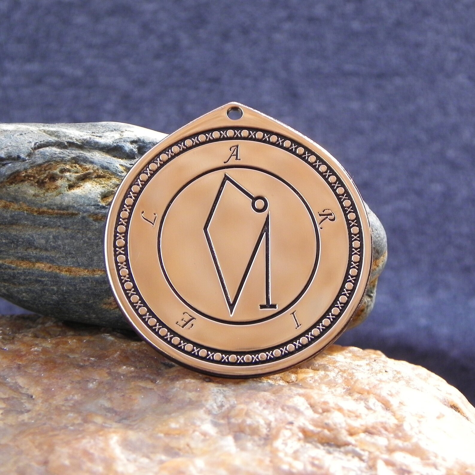 Amulet symbol of Archangel Ariel Uriel Hearth of | Etsy