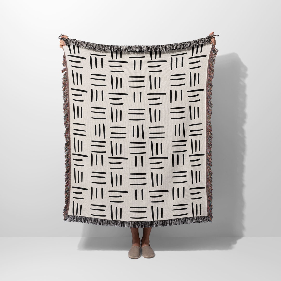 Abstarct Pattern Woven Blanket, Black & White Aesthetic Throw, 100% ...