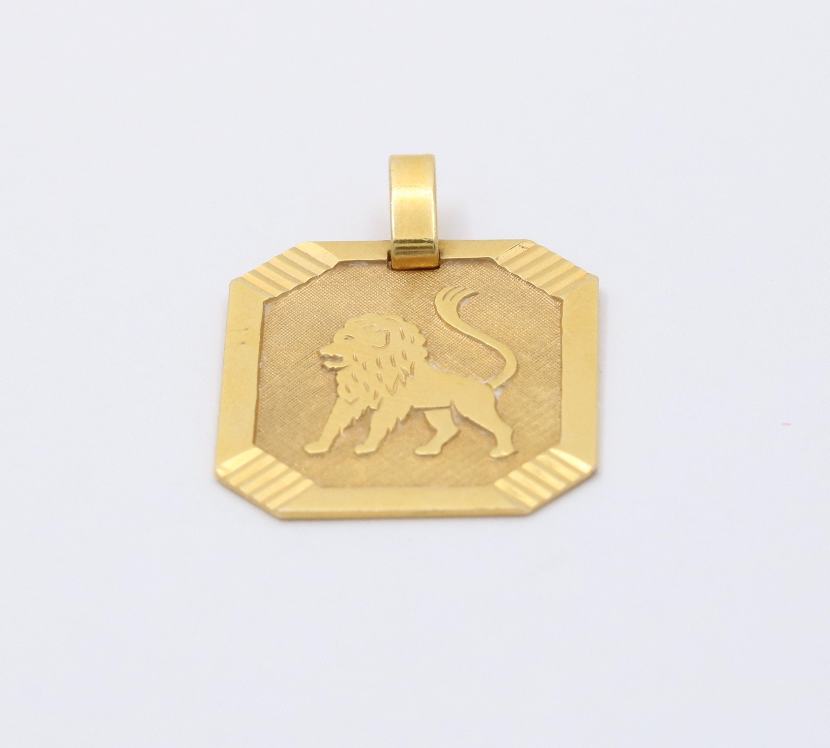 Vintage 18K Gold Leo Zodiac Octagonal Charm, Lion Pendant - Etsy