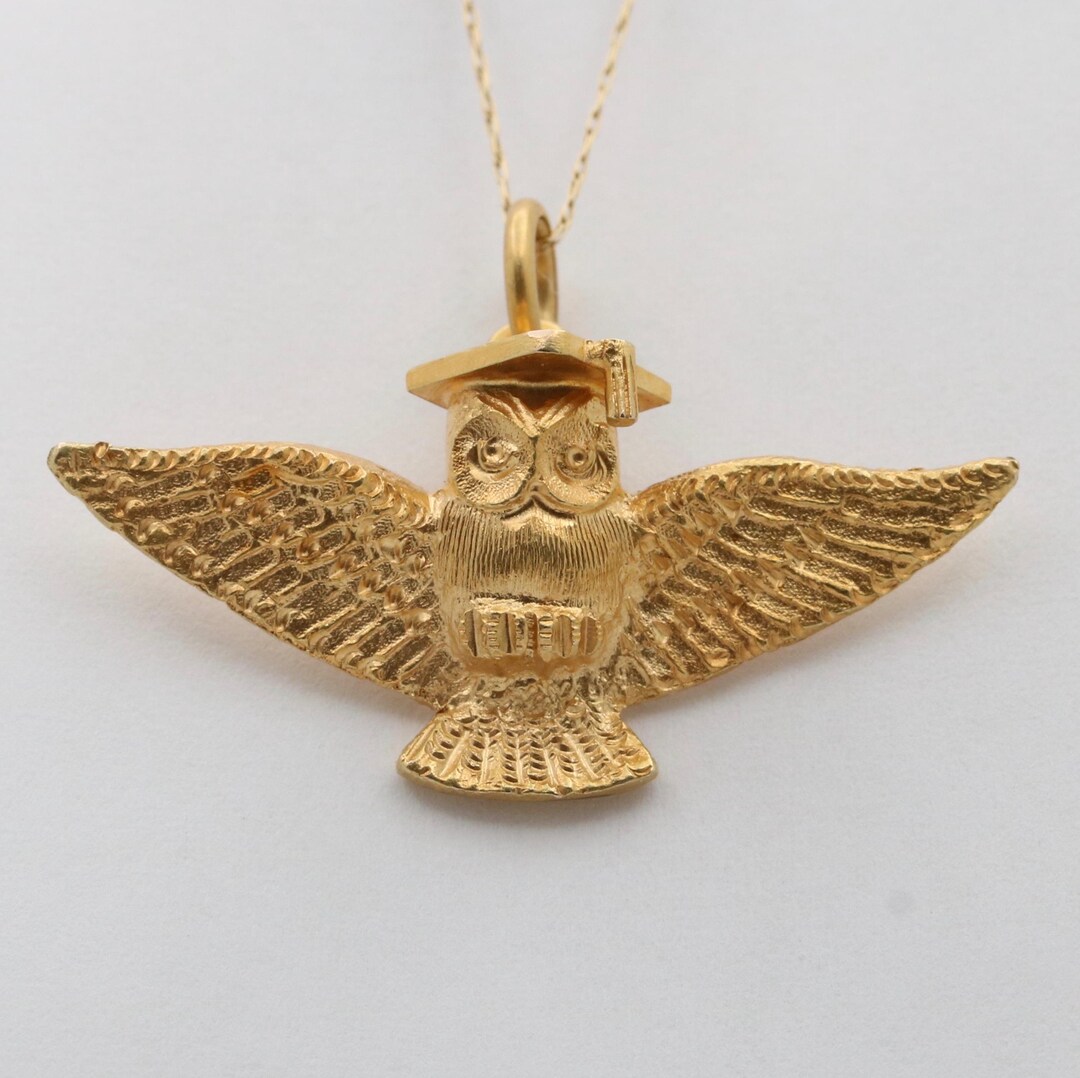 Vintage 14K Gold Yale Owl Graduation Charm - Etsy UK