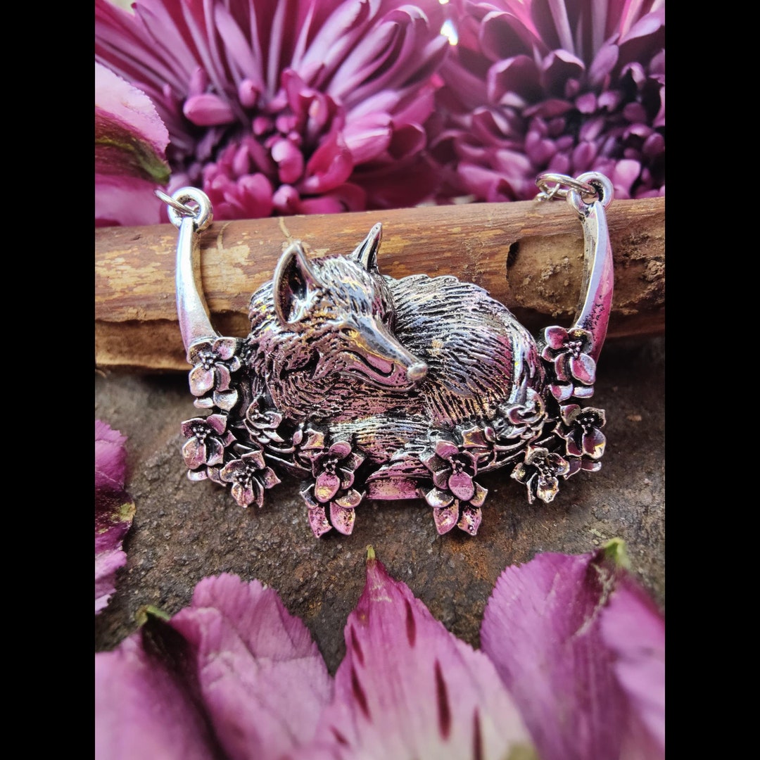 Wolve's Bane Pendant, Wolf Pendant, Witch Necklace, Witchy Jewelry ...