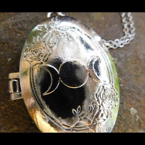 Apothecary Locket Witch Locket Triple Moon Locket Witchy - Etsy