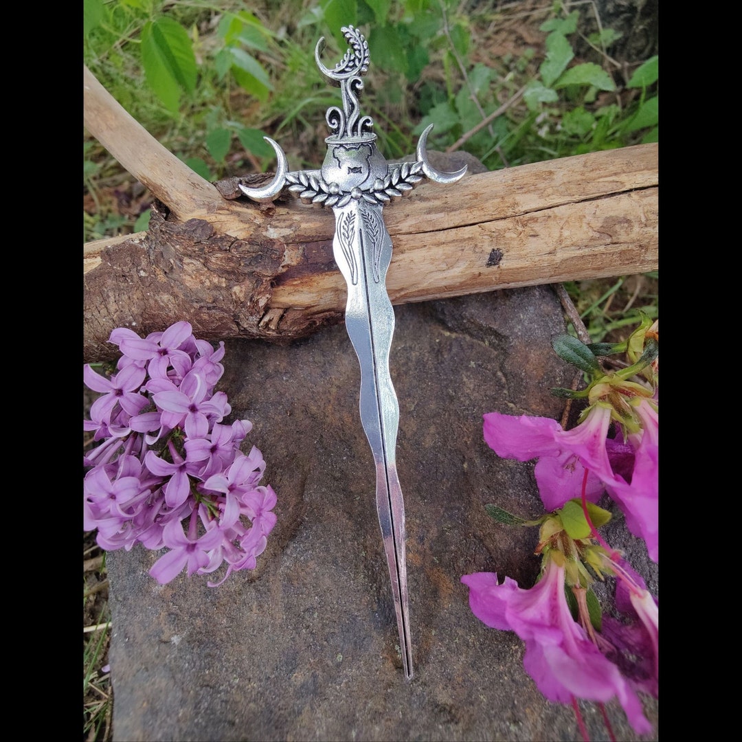 Dagger of Cerridwen Hair Stick, Sword Hair Stick, Hair Dagger, Witch ...