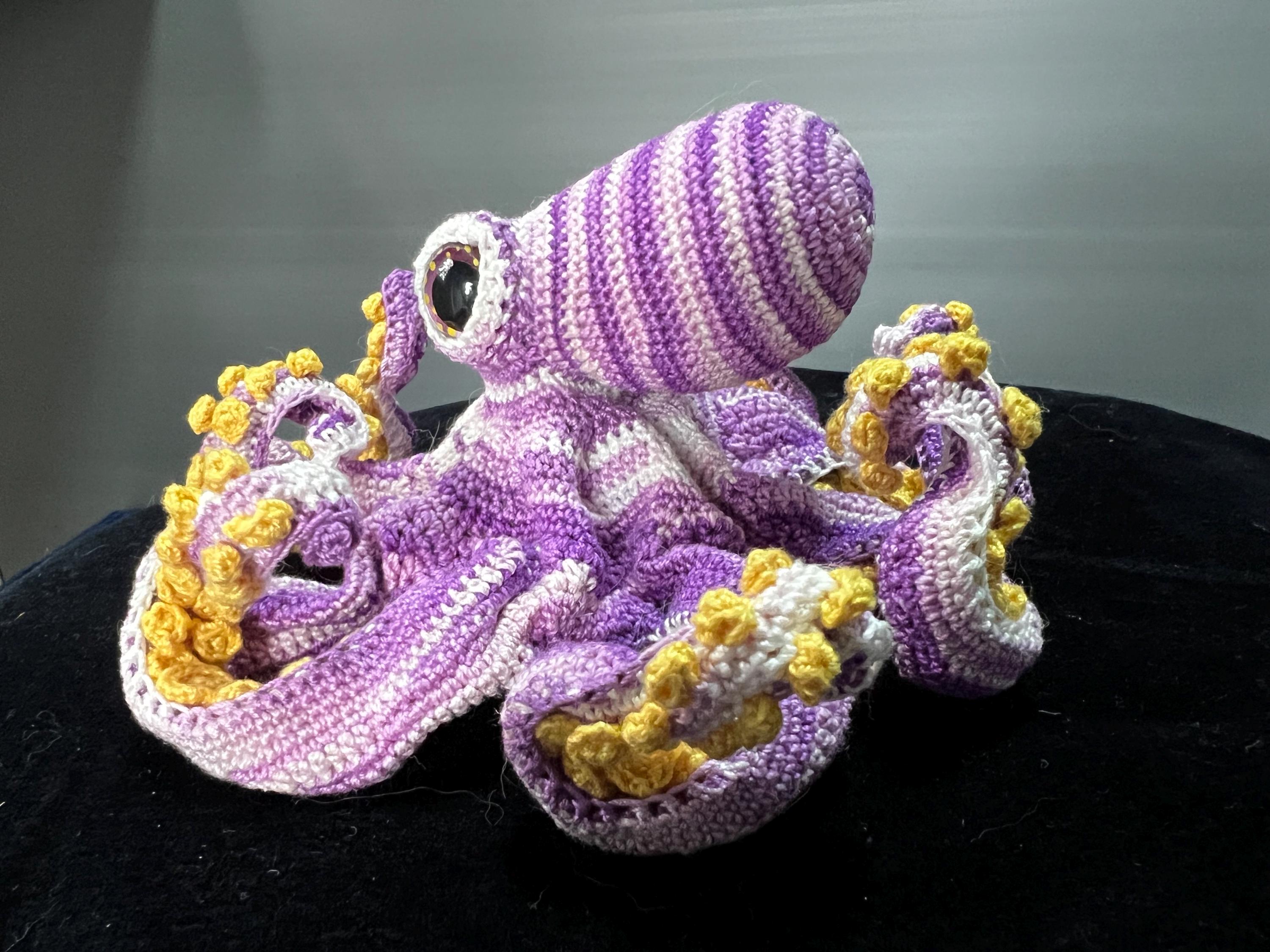 Micro Realistic Octopus - Etsy