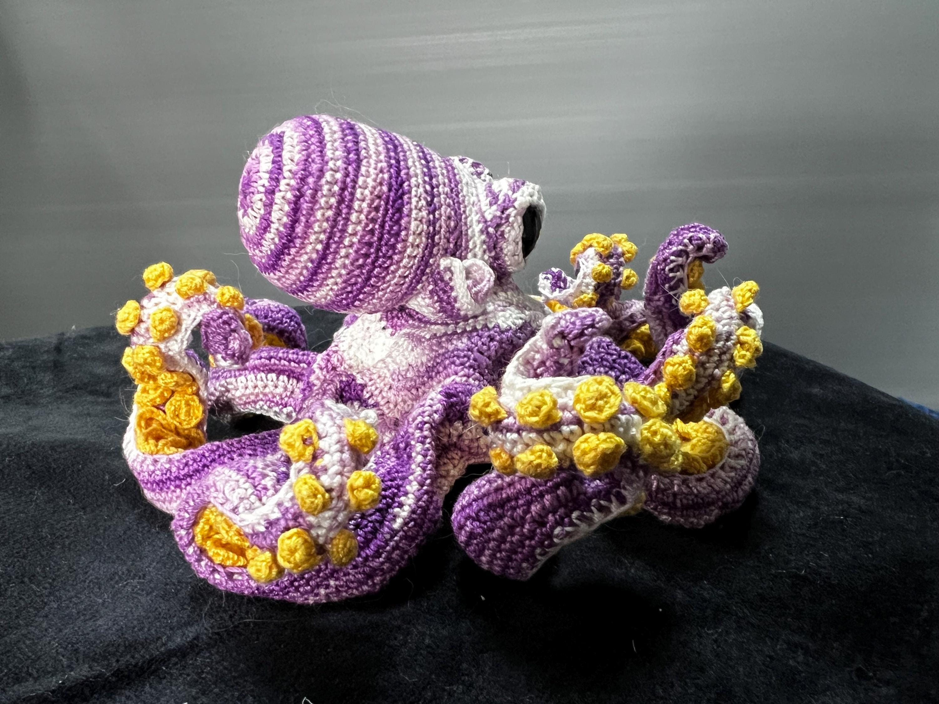 Micro Realistic Octopus - Etsy