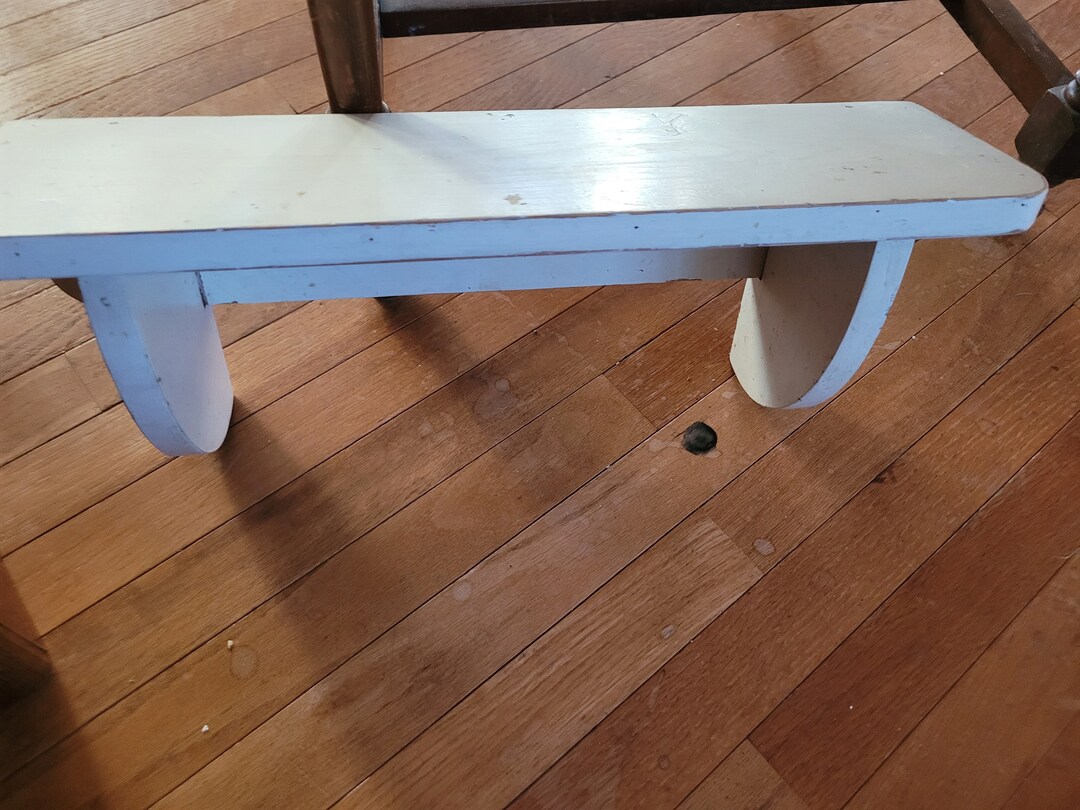 Wooden Shelf - Handmade - Rounded Edges - Painted - Etsy