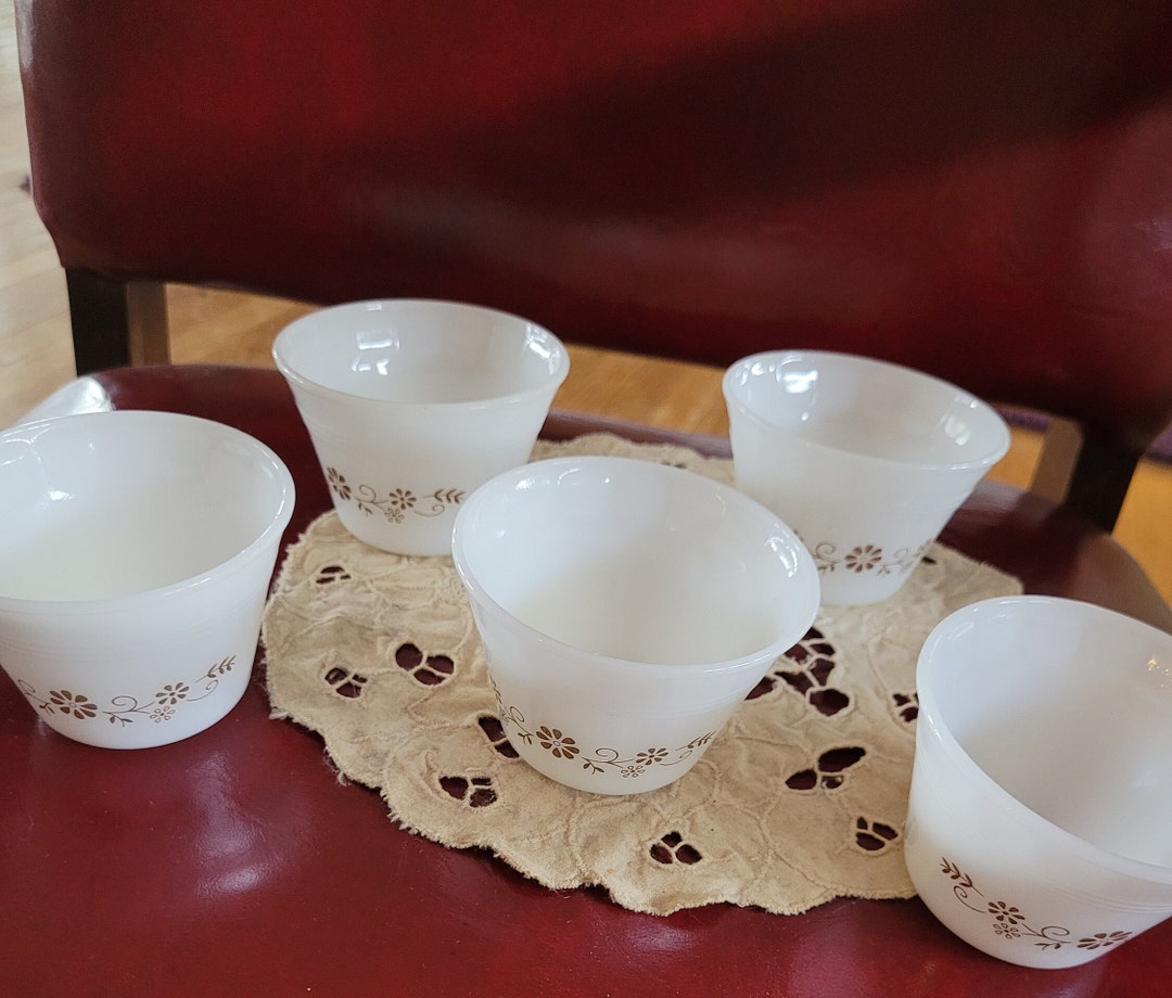 Pyr-o-rey Dynaware Milk Glass Custard Cups - Set of 5 - Brown Daisy Pattern - Etsy