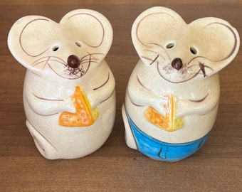 Vintage Mouse Parmesan Cheese Shaker - Etsy
