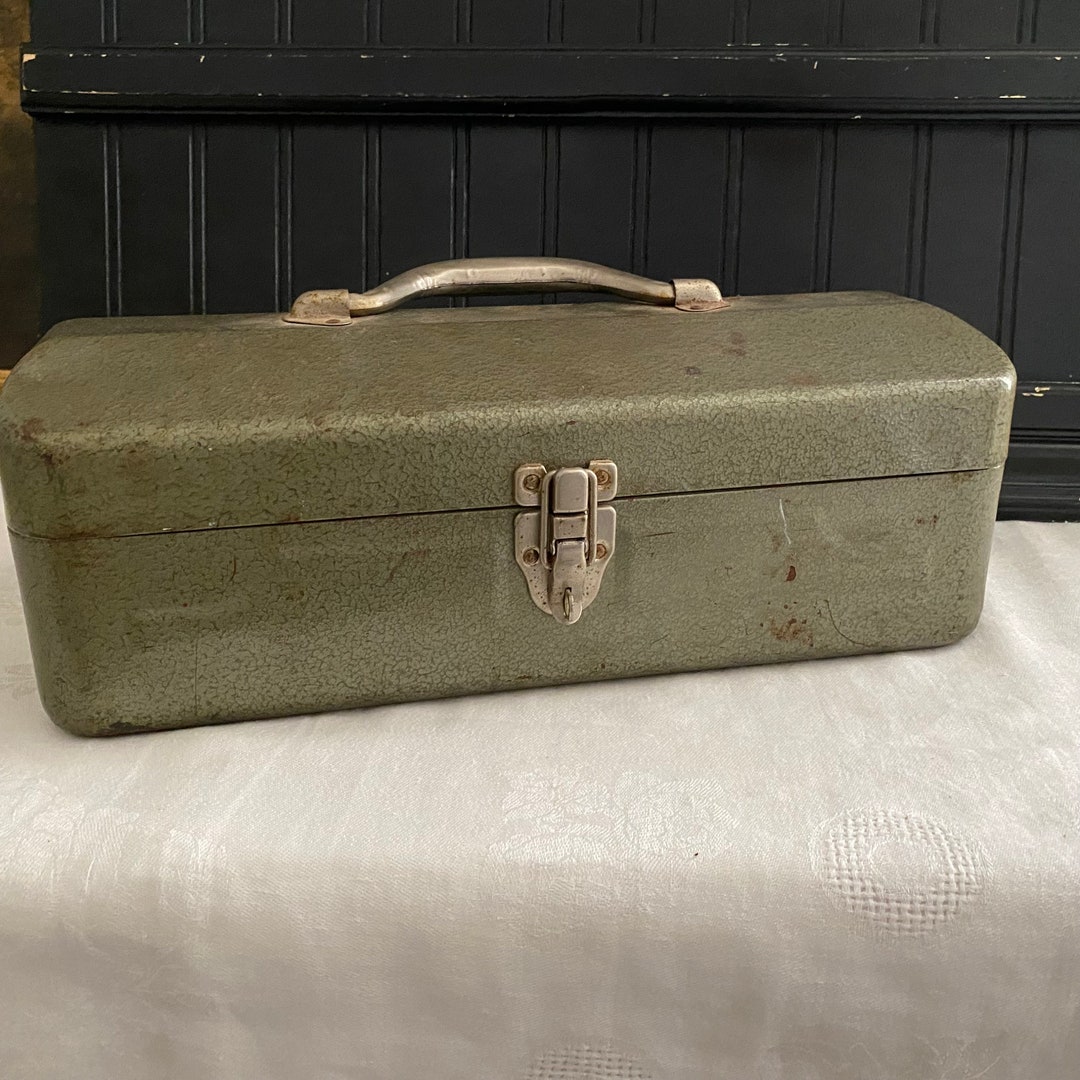 Vintage Green Metal Utility Box With Latch - Etsy