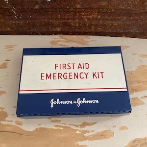 Vintage Johnson & Johnson Emergency First Aid Kit Nostalgic 1960s Retro ...