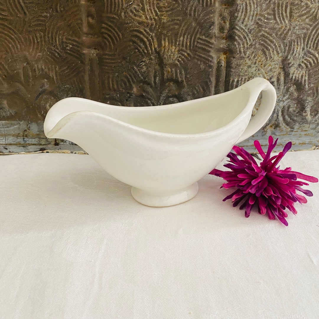 Vintage US Quarter Master Corps Gravy Boat, 1940s Ironstone - Etsy