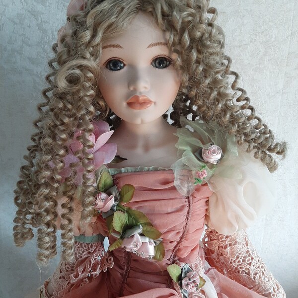 Mundia Doll - Etsy