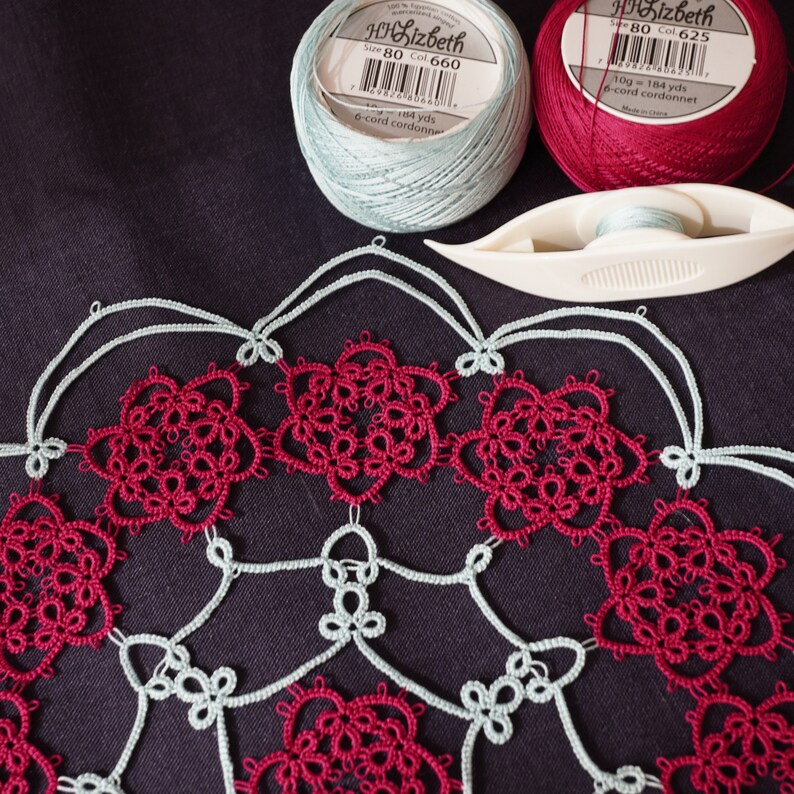 Tatting Pattern Roses Floating on the Lake Doily PDF File Downlode - Etsy