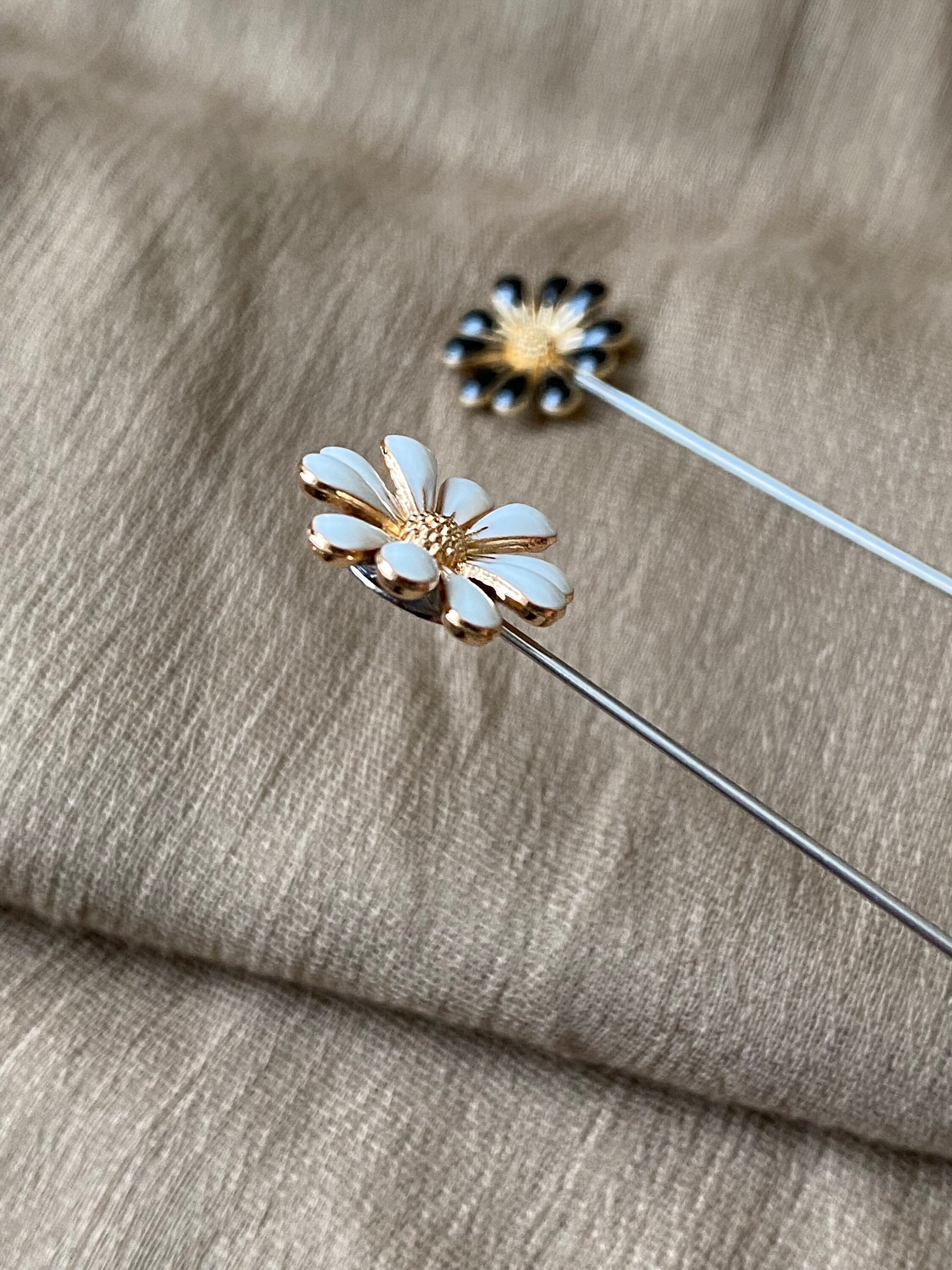 Daisy Enamel Hijab Pins, Hat Pins - Etsy