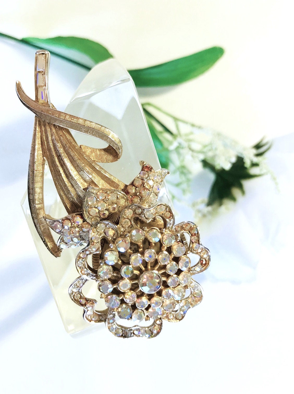 CORO Brooch With a Hidden 17 Jewels Watch - Etsy UK