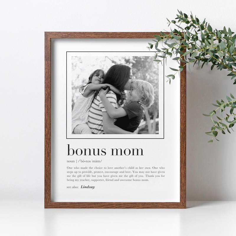 Stepmom Photo Gifts - 60+ Gift Ideas for 2026
