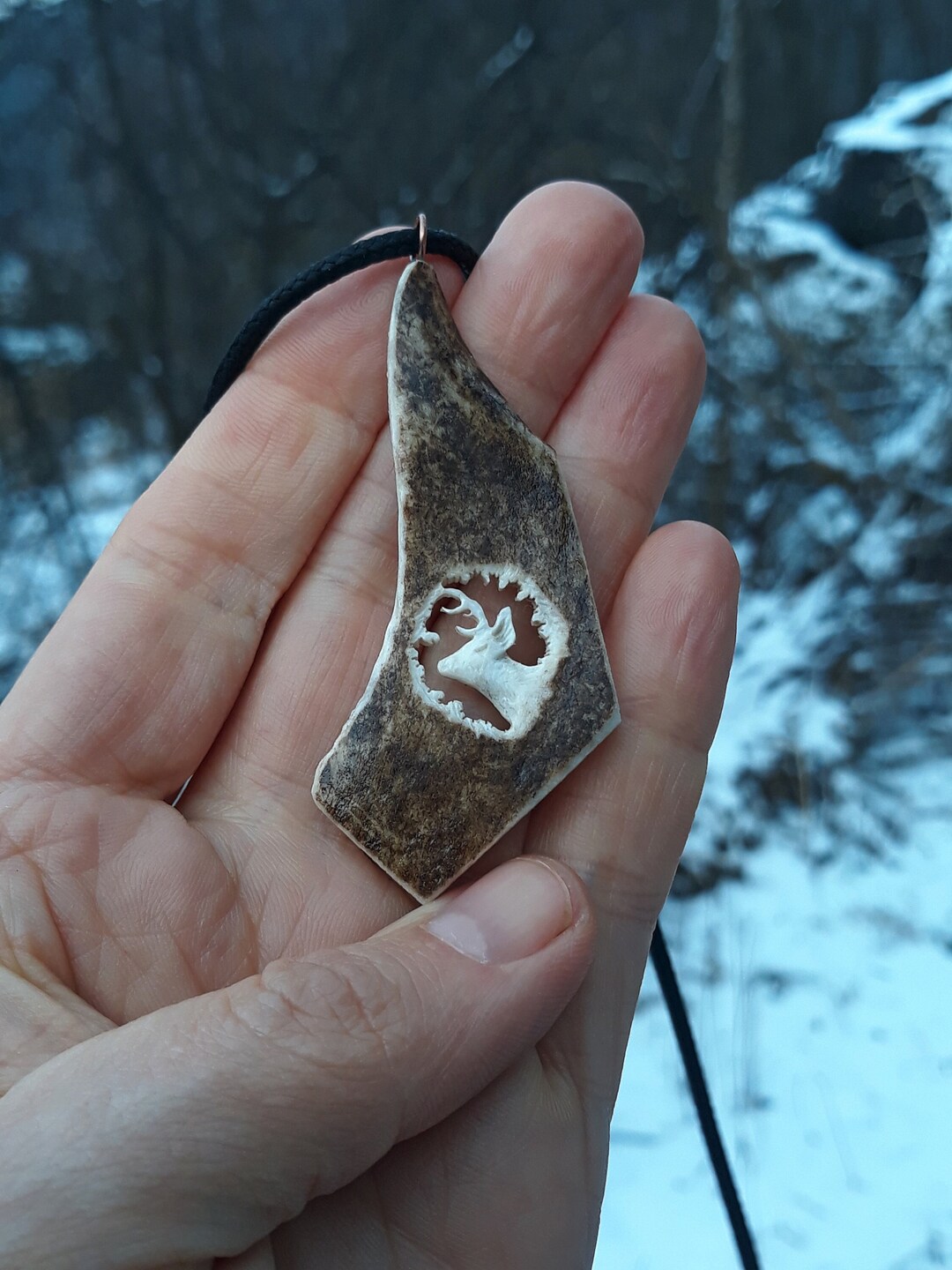 Hand-carved Antler Necklace: White-tailed Deer Motif - Etsy