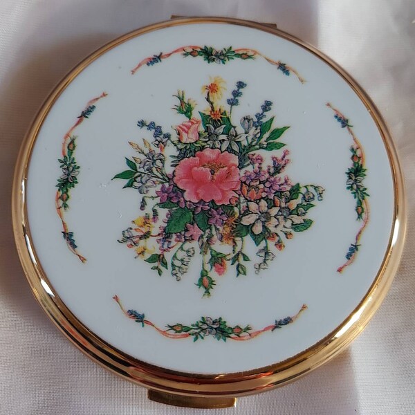 Stratton Compact - Etsy UK