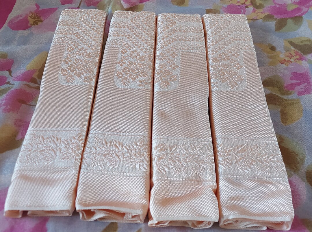 Four Vintage Peach Damask Napkins - Etsy