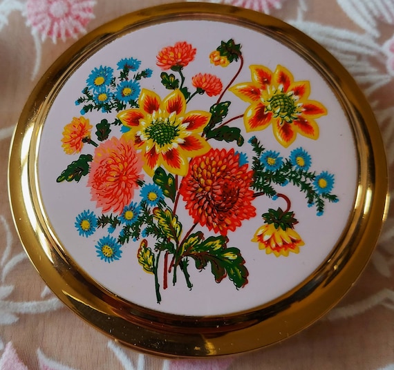 Vintage Boxed Mascot Powder Compact Floral Design - Etsy UK