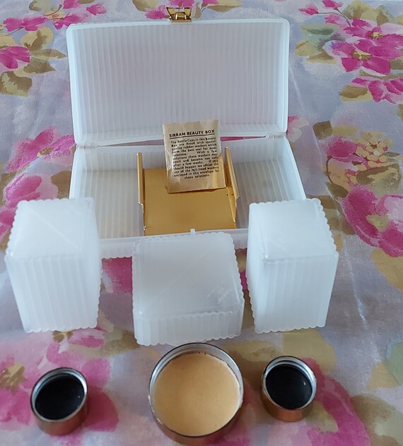 Vintage Sirram 'Beauty Box' Plastic Travel Vanity Ca… - Gem