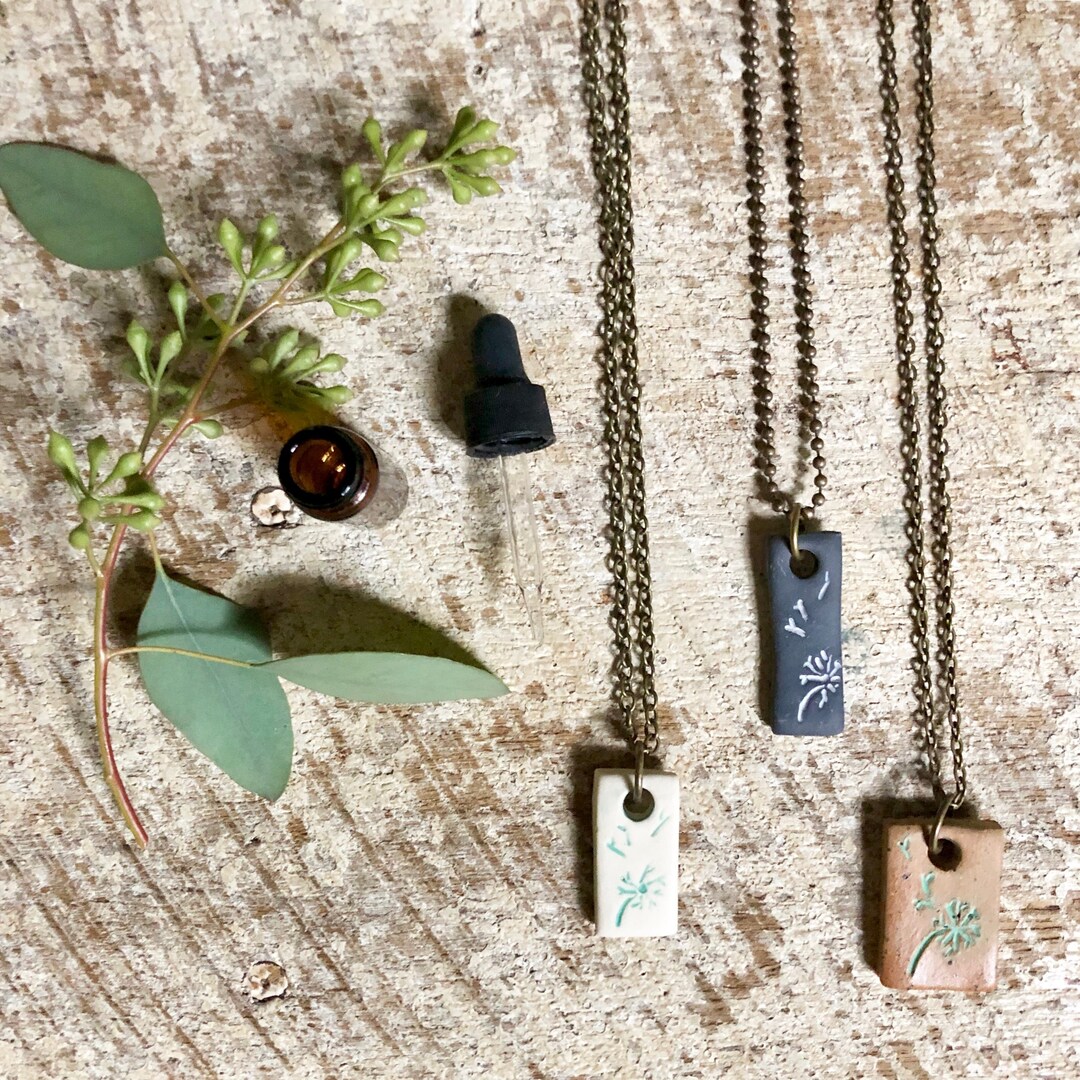 Clay Essential Oil Diffuser Necklace Dandelion Flower - Etsy