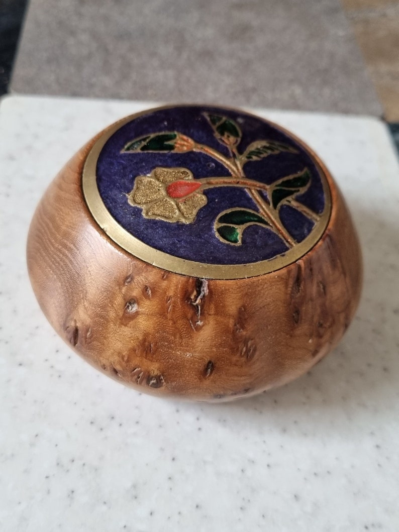 Ornamental Rustic Decorative Woodturned Elm Burr Pot With Decorative ...