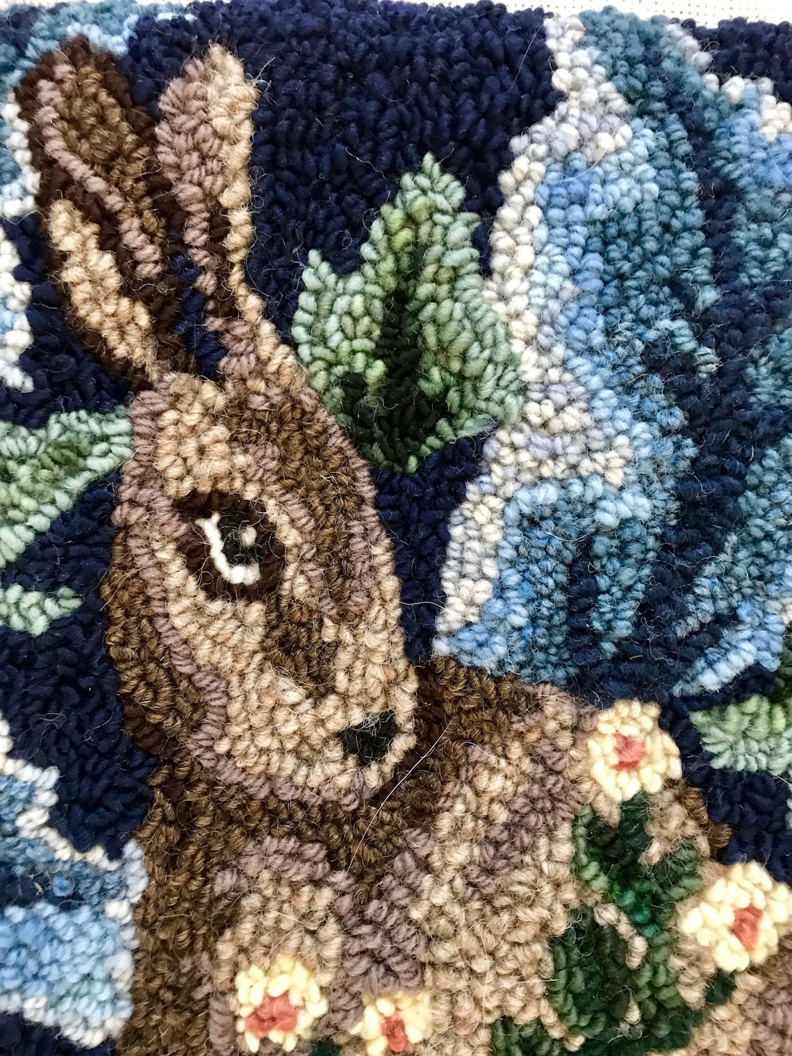 Rug Hooking Pattern, William Morris 'the Hare': PAPER PATTERN, Gridded ...