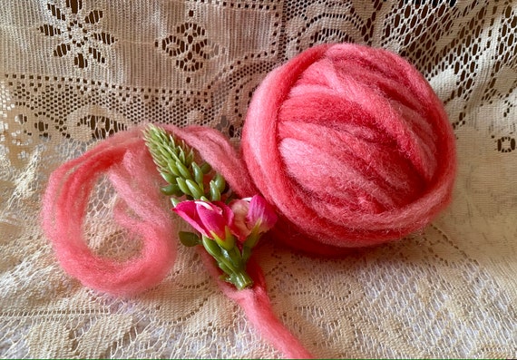 Roving Rose Petals: Hand-dyed 5 Ply Pencil Roving. Great for - Etsy