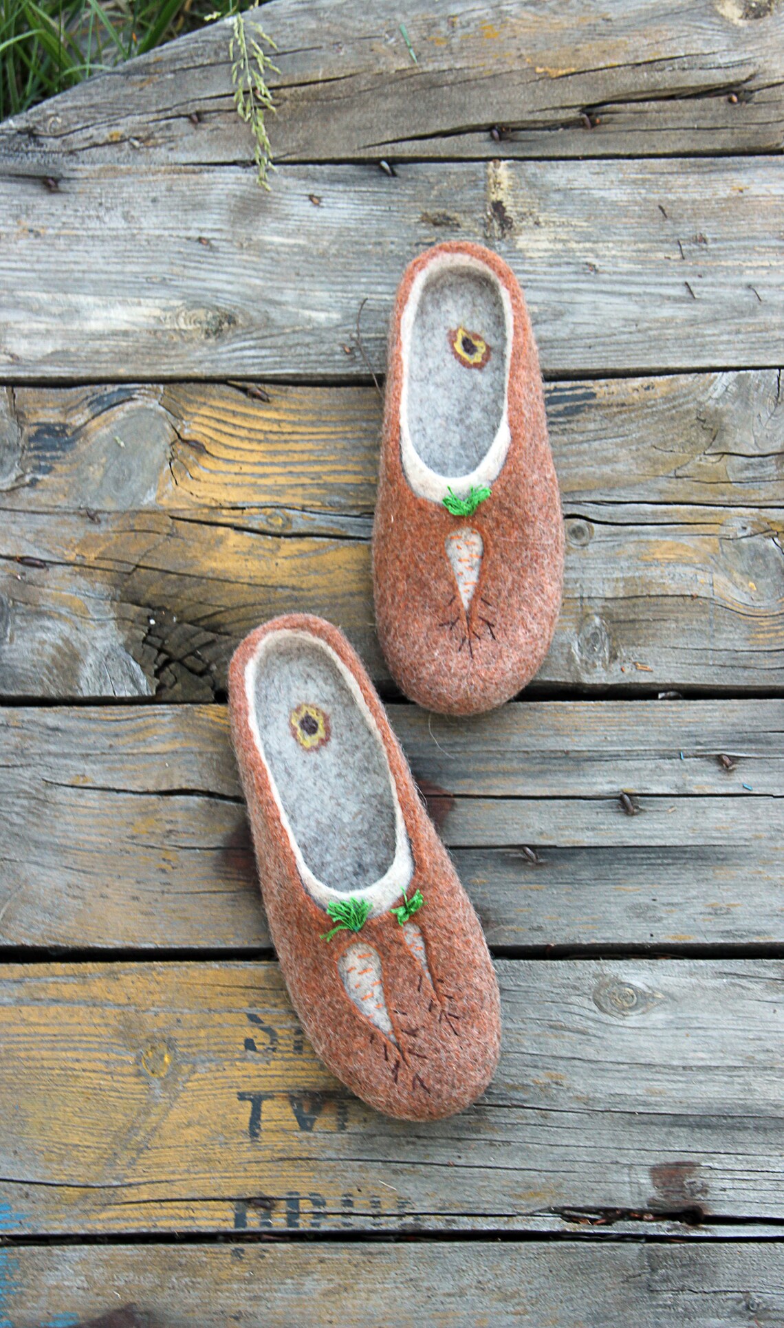 Vegan Carrot Wool Felted Slippers Personalized Custom Wool - Etsy