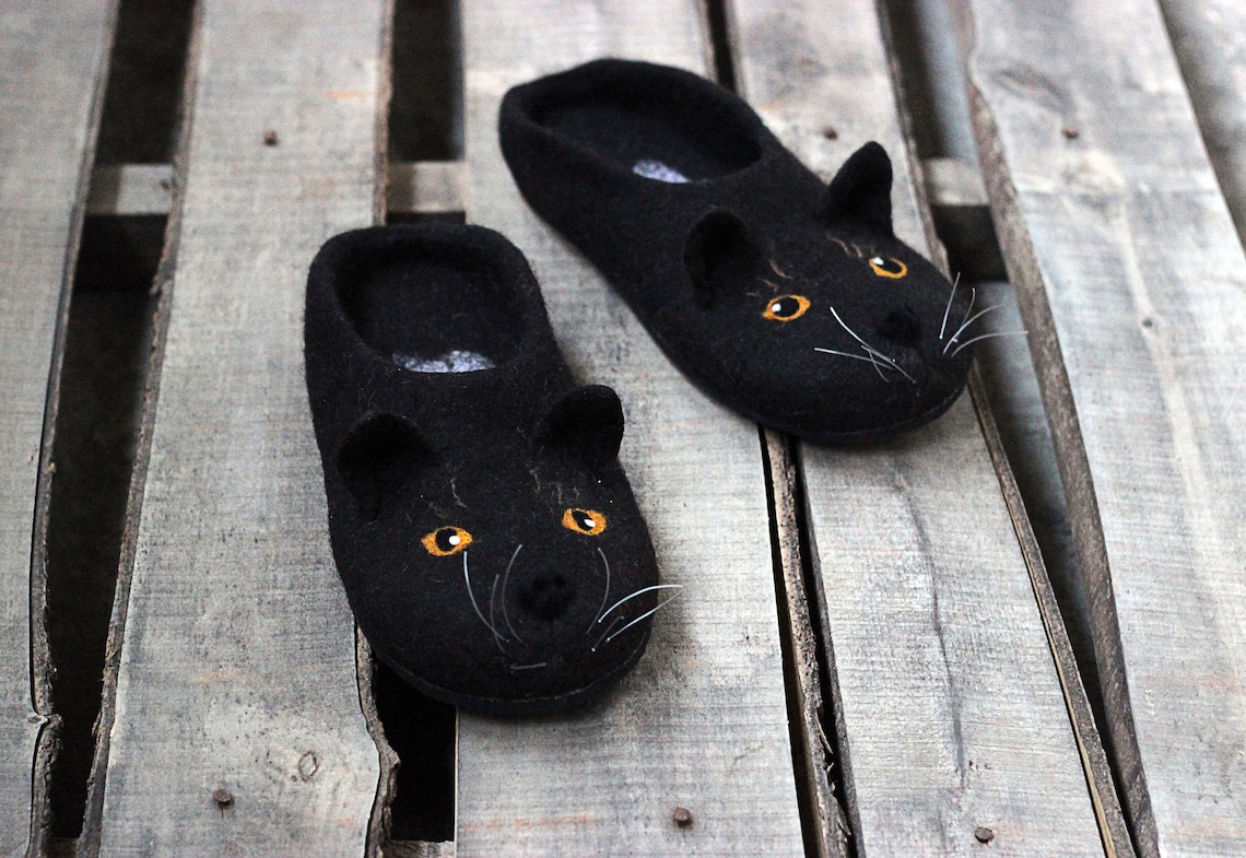 Black Cat slippers for men cats wool shoes felted animals | Etsy