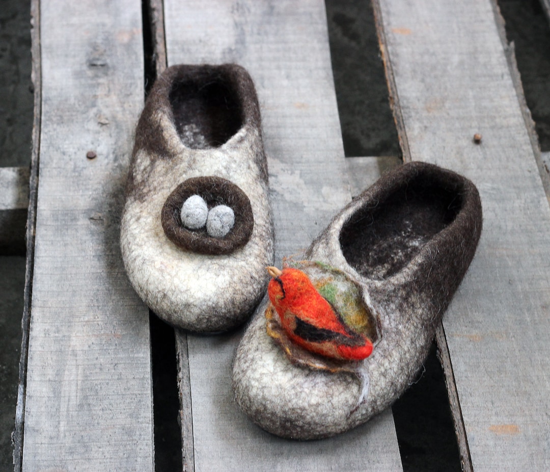 Winter Felted Slippers Bird and Nest With Eggs, Red Crossbill, Custom ...