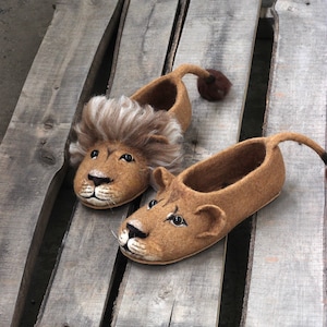 Lion and Lioness Slippers, King of Animals, Custom Handmade Felt Wool ...