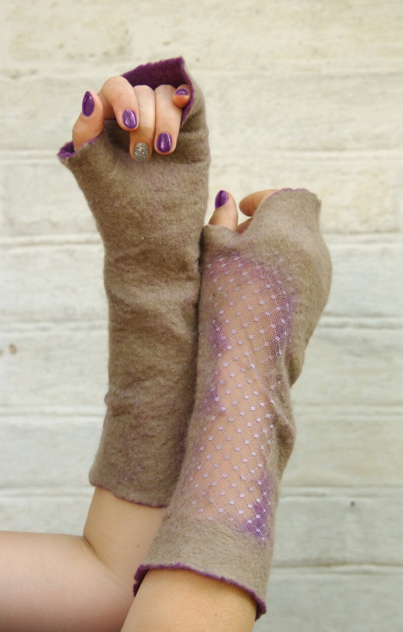 Two-sided Purple-creamy Felted Netting Mittens. Natural Wool - Etsy