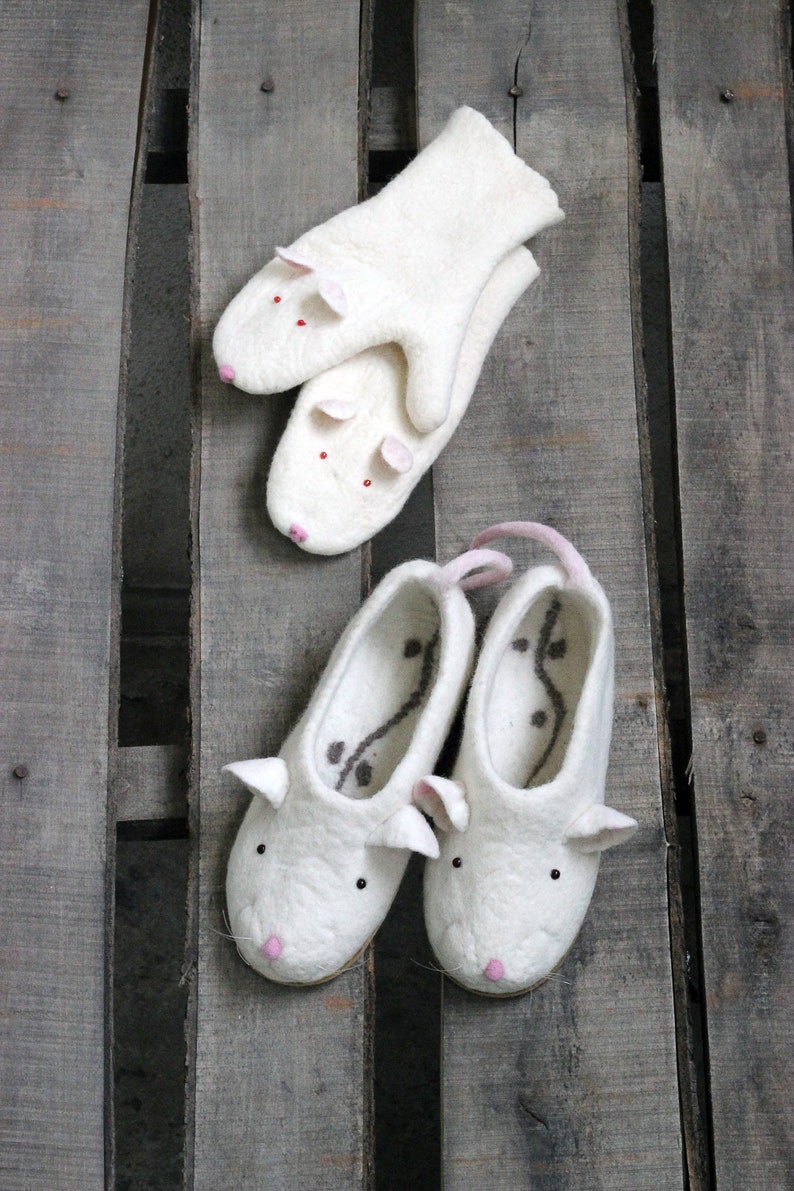 White rat felted mittens mouse natural felted wool women | Etsy